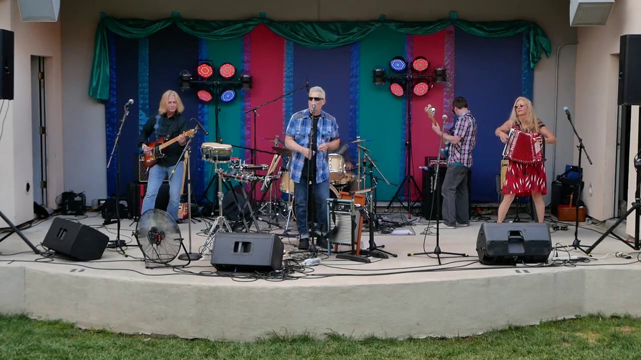 Chris MacKay and the ToneShifters - Won't Throw It All Away (Live ...