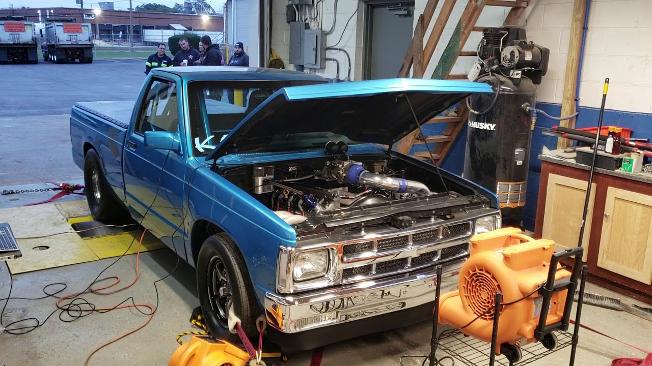 LSX TURBO S10 Going for 1000hp - YouTube