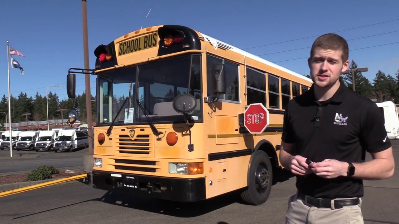 2008 IC FE300 71 Passenger School Bus - B79945 - YouTube