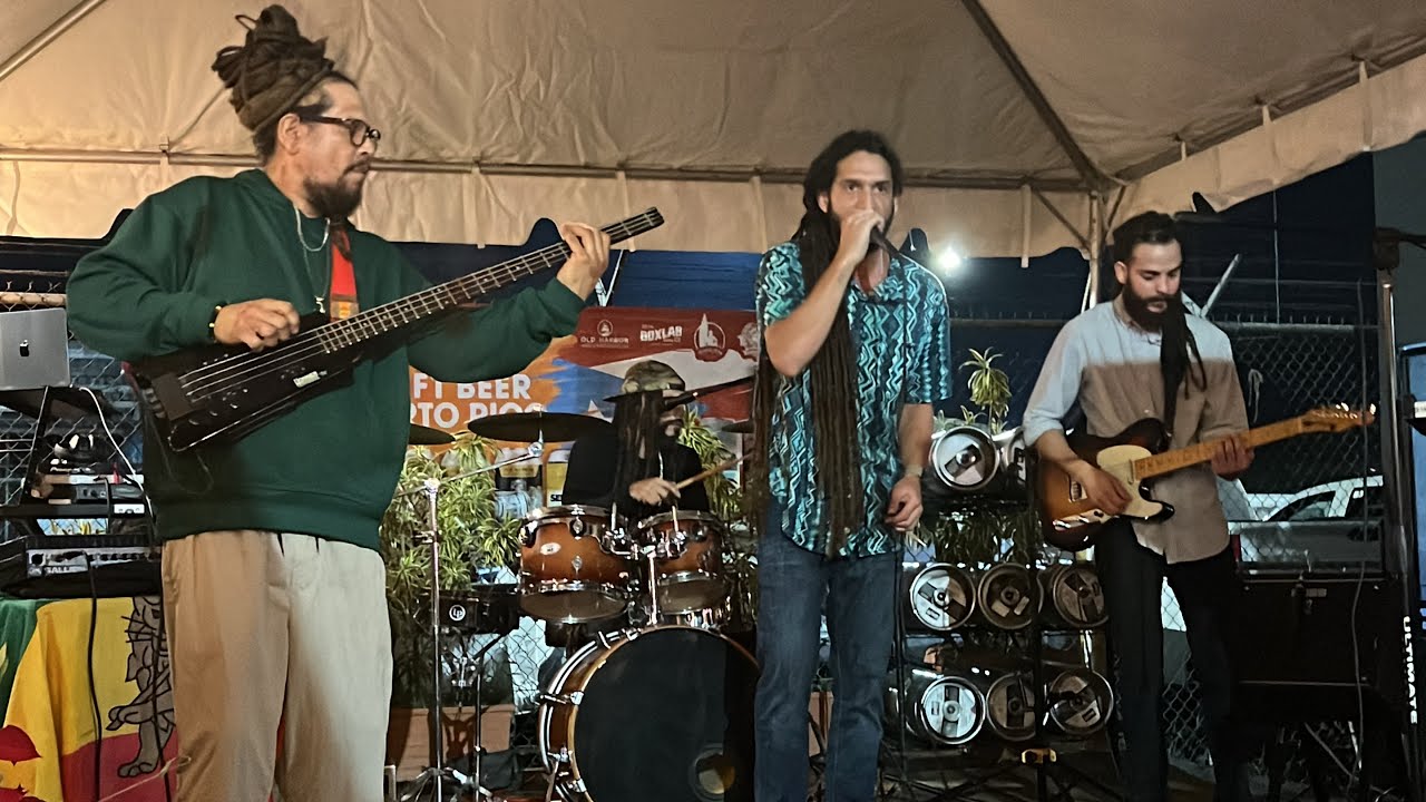 Cool Easy Reggae Collective ft. Charbo Roots @ “La Revuelta” Caguas ...