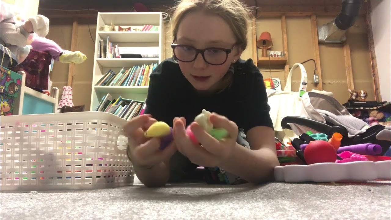 Update on my fidget collection - YouTube