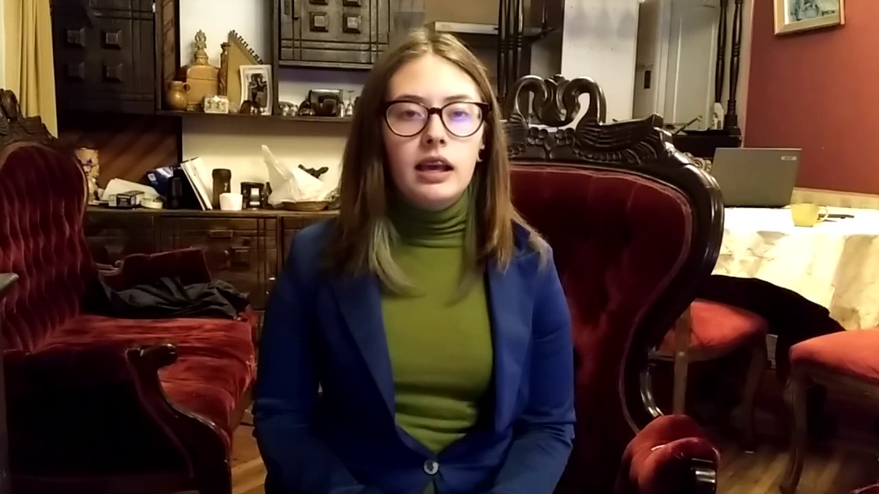 Video Curriculum Karol - YouTube