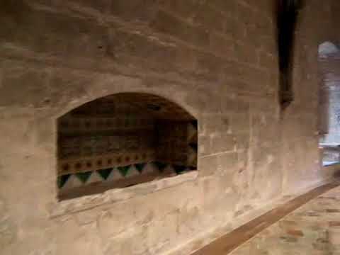 interior castillo de Bellver Palma de Mallorca - YouTube