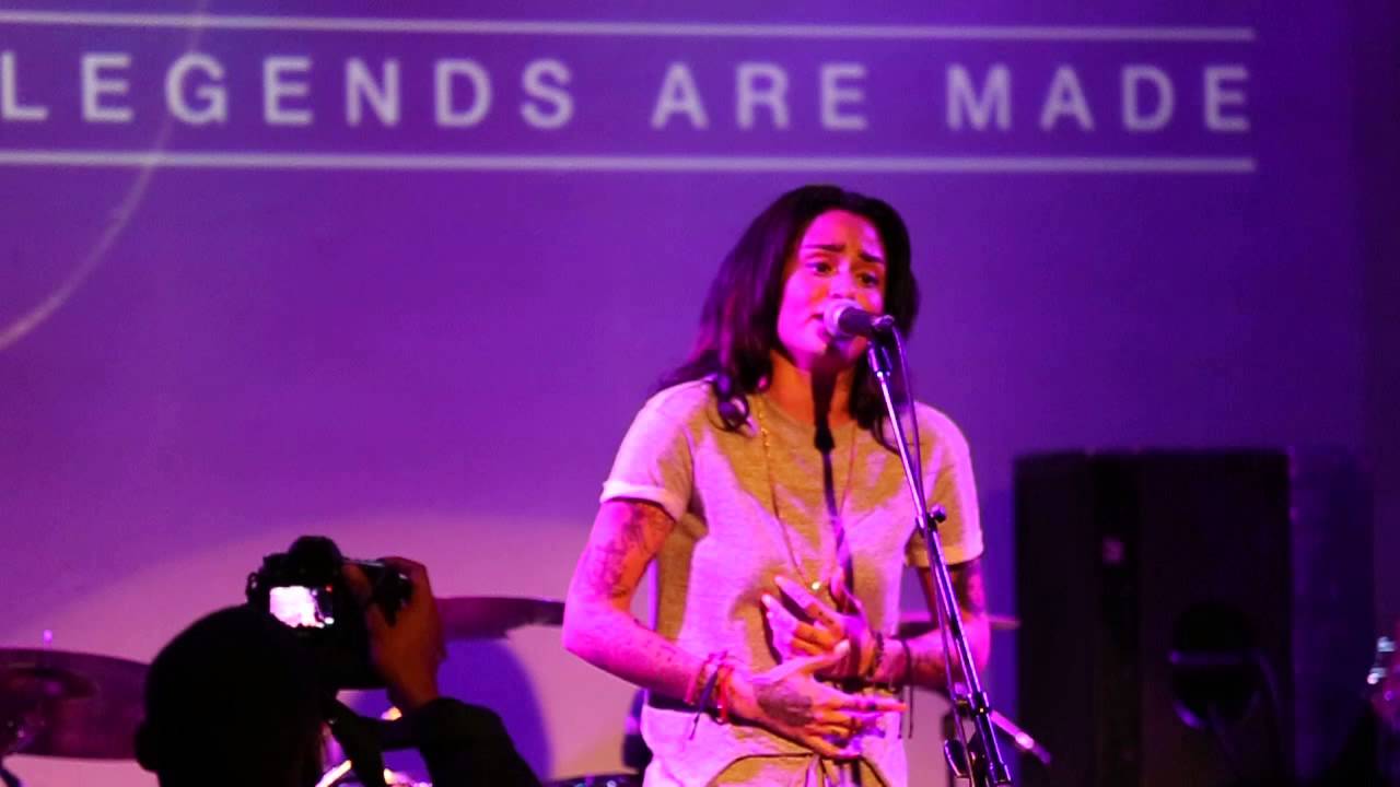 Kehlani Performing "Til the Morning" Live at SOBs 10/22/14 - YouTube