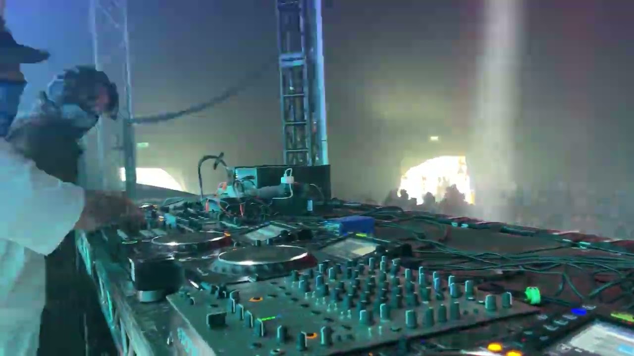 RIOT CODE playing their edit of Baddest Of Them All (B.O.T.A) at EMERGE ...