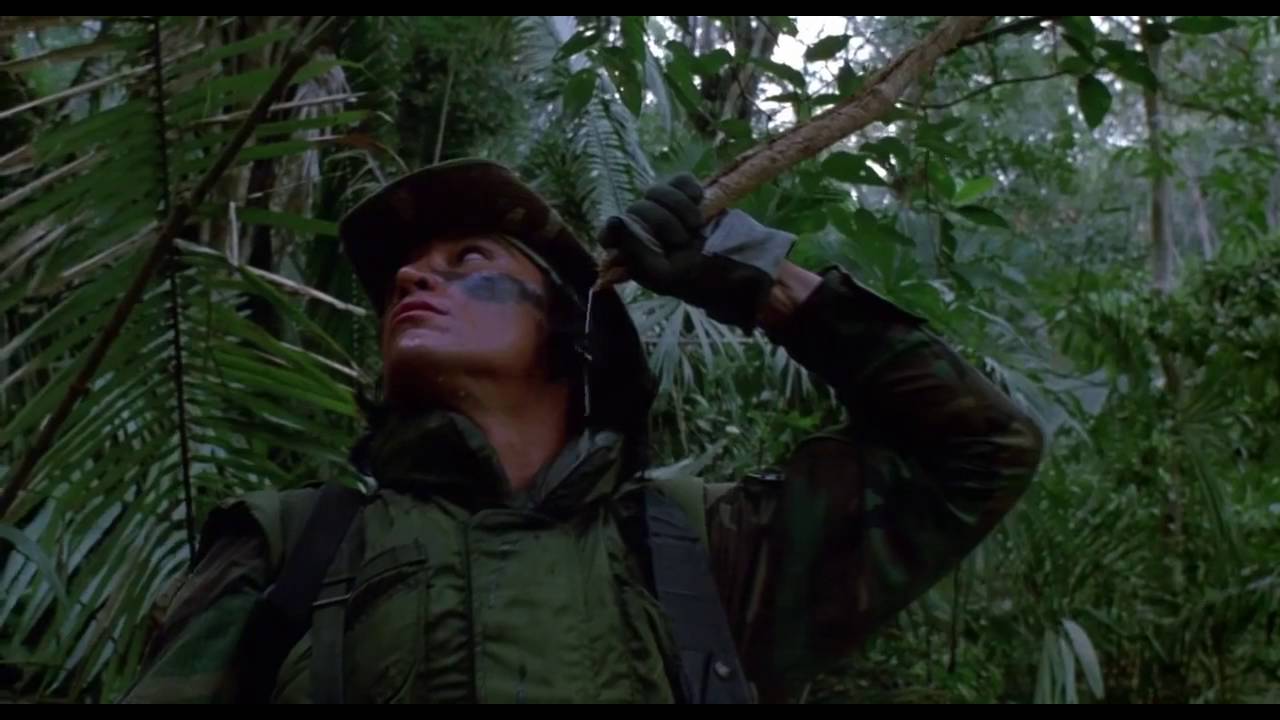 Favorite scene from Predator (1987) - YouTube