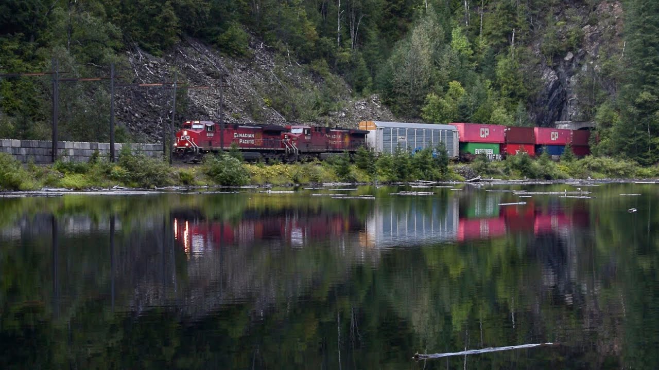 CP Container Train @ Clanwilliam Lake BC w/ Beautiful Reflection! (300 ...