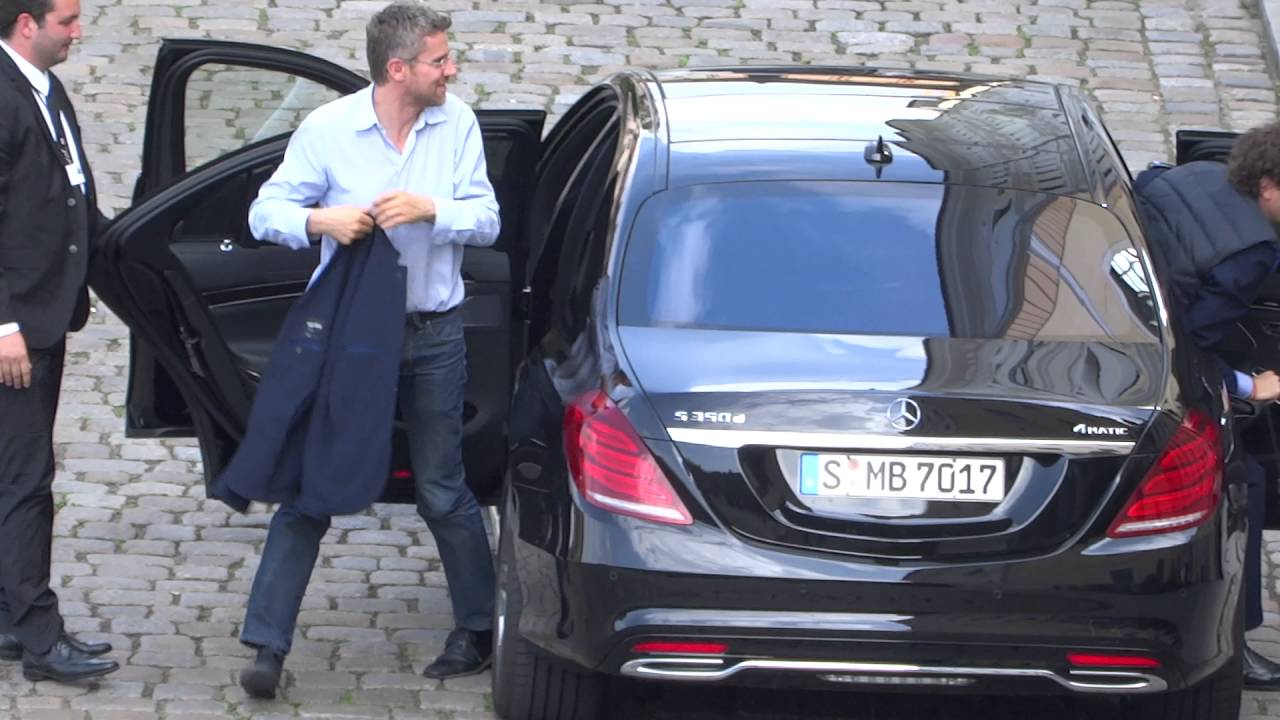 03732 - Arrivals Elkann, John ; Ratti, Carlo - Bilderberg meeting - 06/ ...