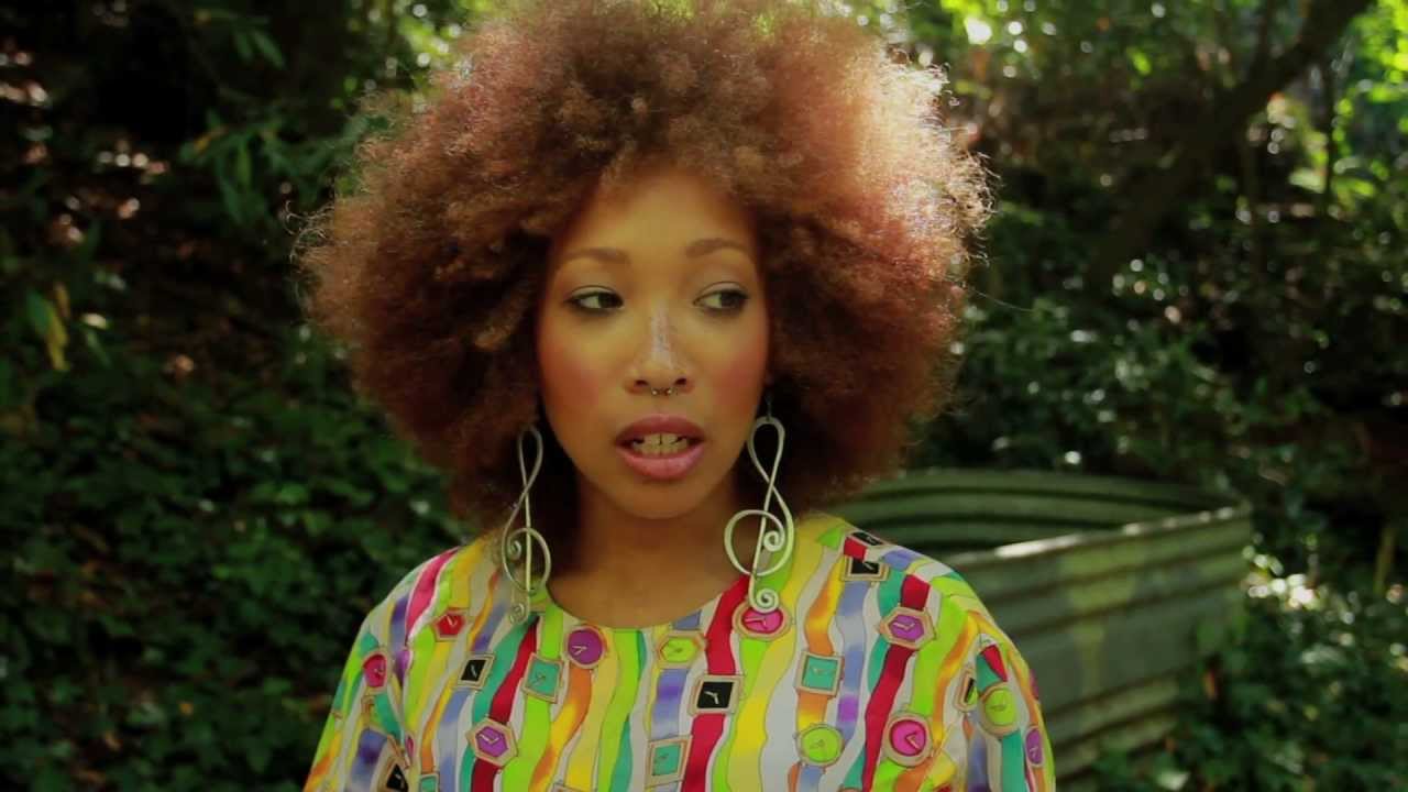 Behind the scenes with Parris Love - YouTube