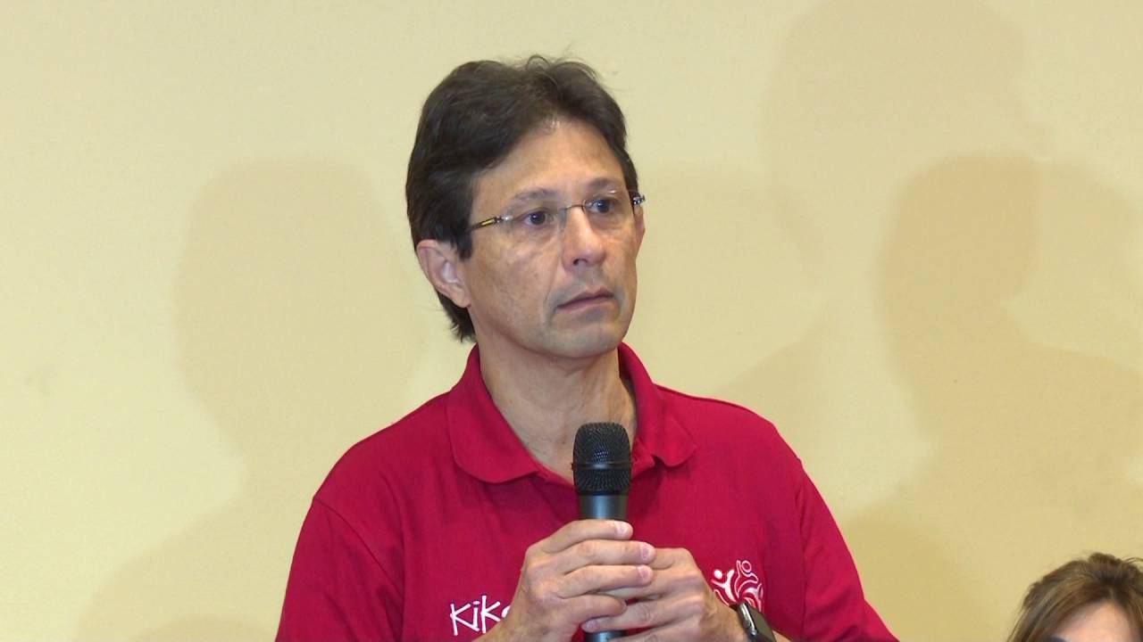 Marcia Villeda anuncia que va por la Alcaldía capitalina con Kike - YouTube