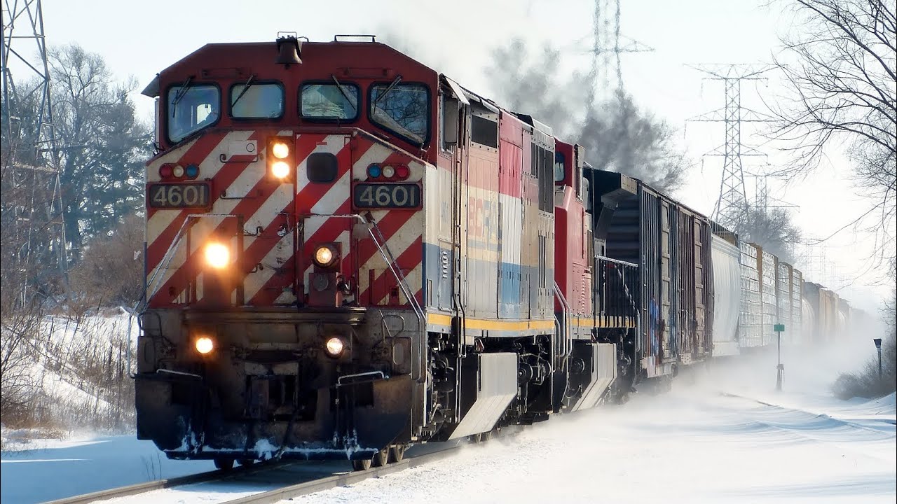 BCOL 4601 West, a C40-8M by Irene, Illinois on 2-6-2013 - YouTube