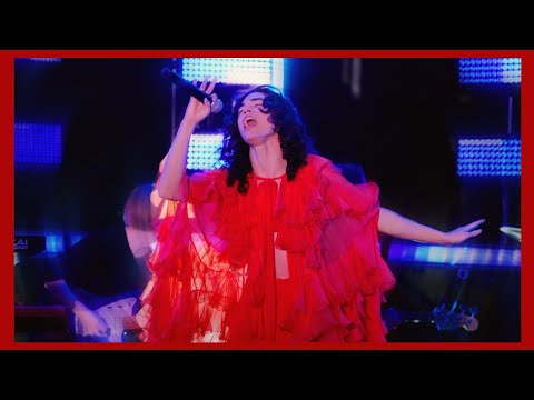 Memories by Conan Gray VMAs 2022 live performance