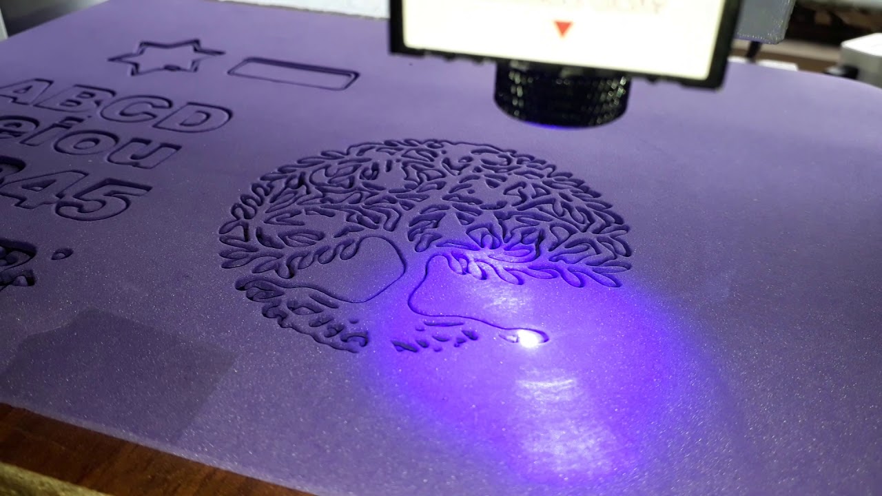 CNC ROUTER 2418, CORTE DE GOMA EVA CON LASER 2.5W - YouTube