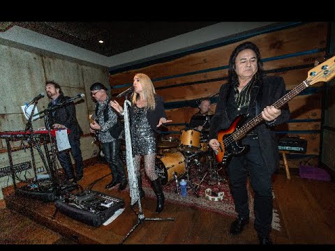 Cocktail Monkeys New Years Eve @ Idyllwild Brewpub - YouTube