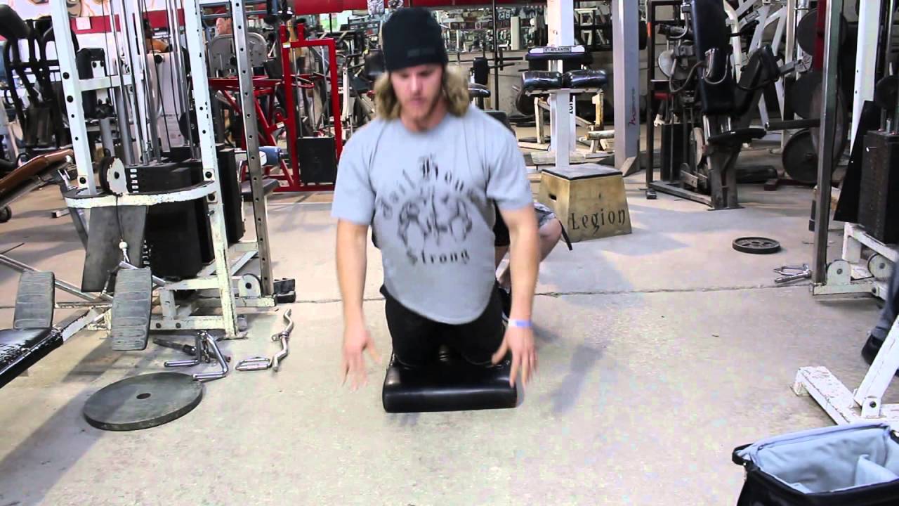 Noah Syndergaard, Nordic Leg Curls 5 second Eccentric - YouTube