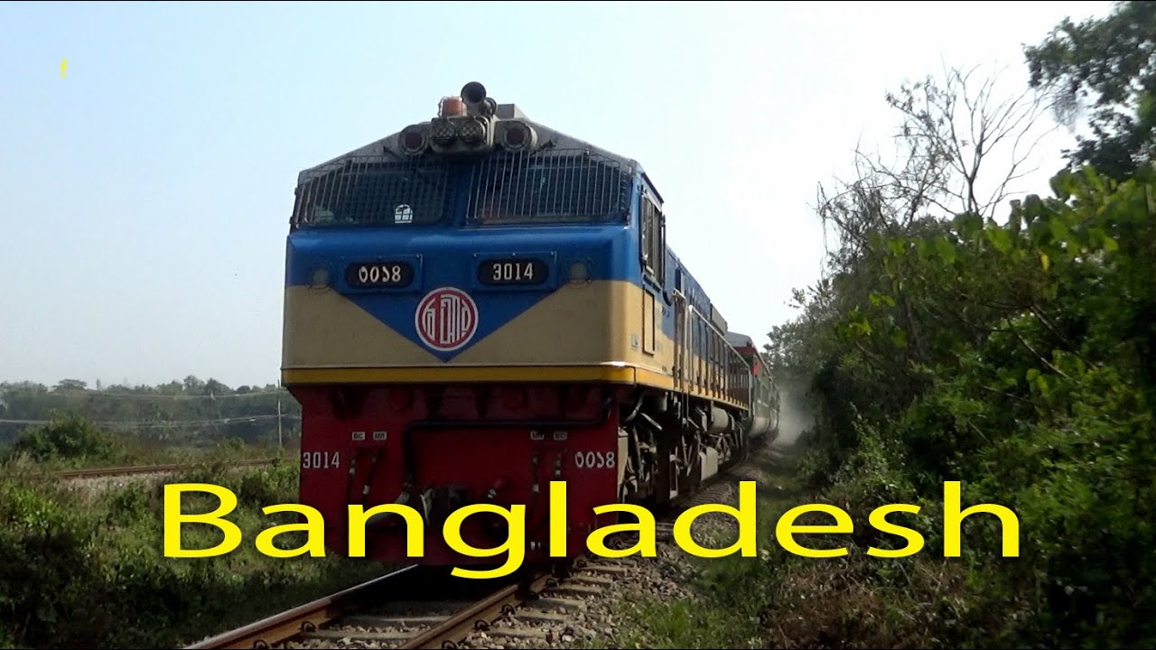 Subarna Express Chattogram to Dhaka moving fast - YouTube