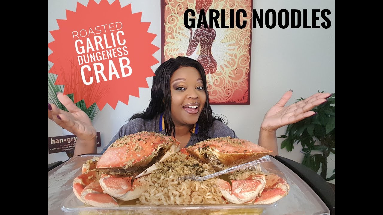 Roasted Garlic Crab MUKBANG Seafood Eating show - YouTube