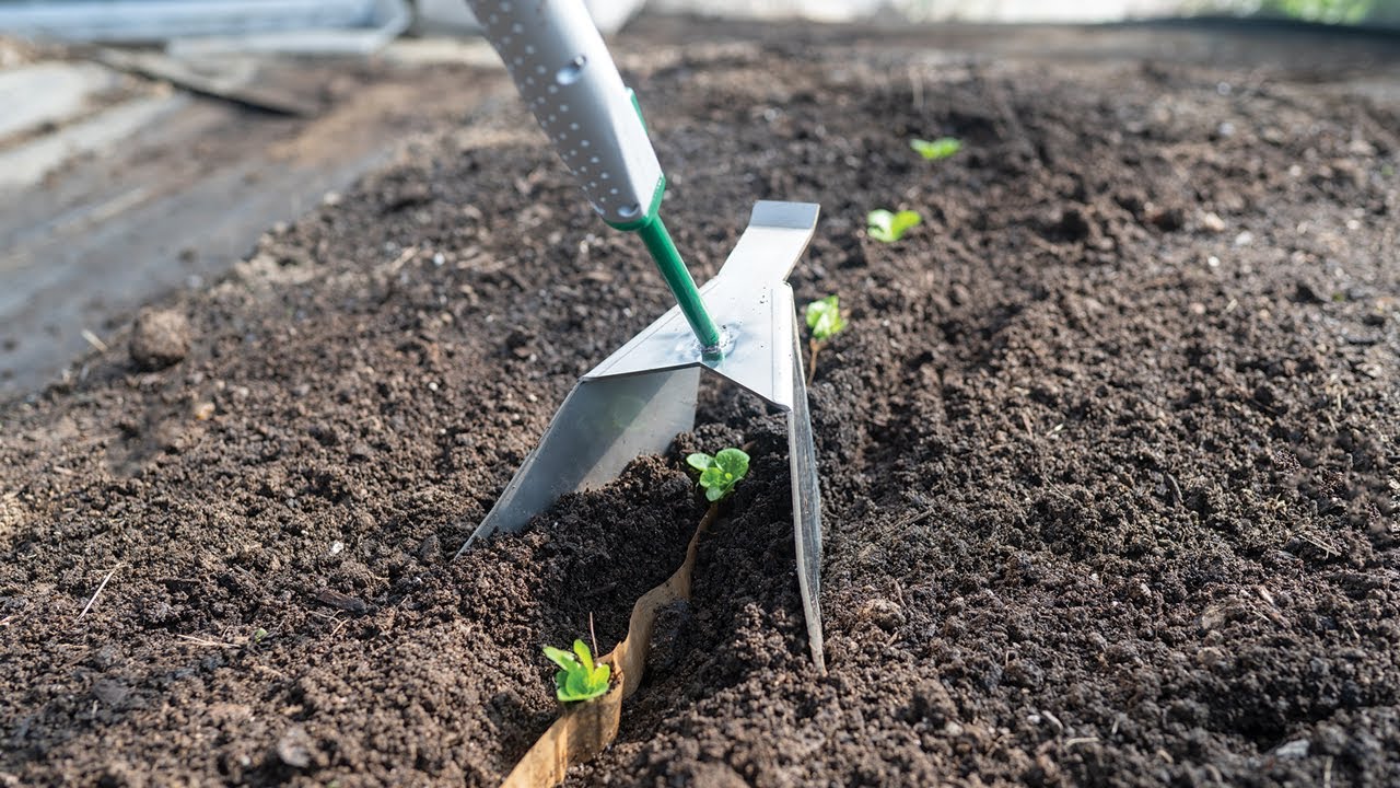 Connecta® Row Pro™ Hiller/Furrower | Connecta Tool System - YouTube