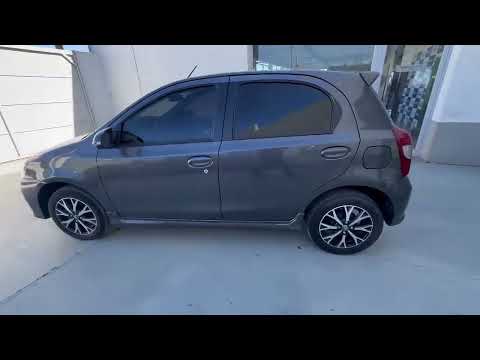TOYOTA ETIOS XLS PACK 1.5 6MT | 2023 | GRIS OSCURO