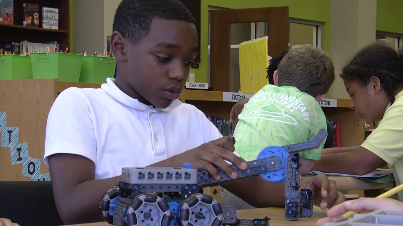 A Day in the Life: Wilson Elementary Robotics Team - YouTube