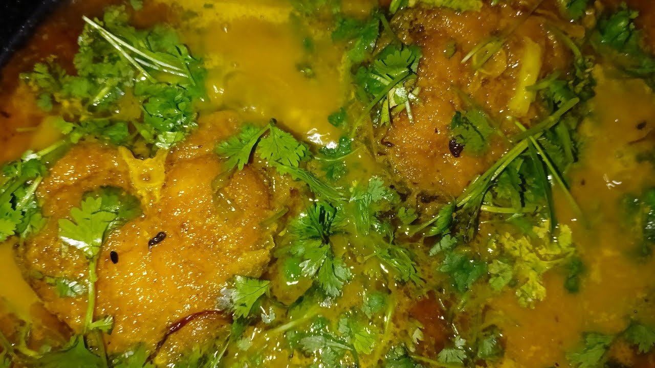 sarson Vali fish 🐟🐠 curry recipe masala fish 🐠 curry recipe village ...