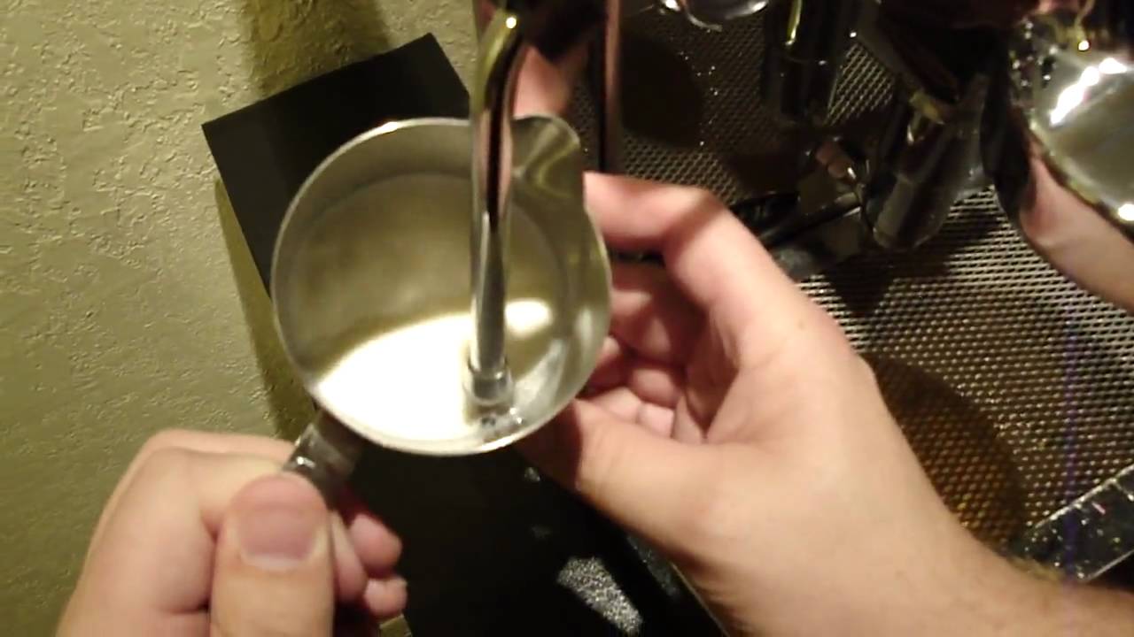 Espresso Isomac Millennium Latte - YouTube