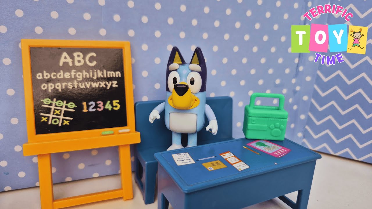 Bluey meets new student Pretzel at school - Bluey toys pretend play ...