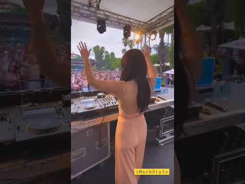 DJ Juicy M live performance in stage South Africa #dj