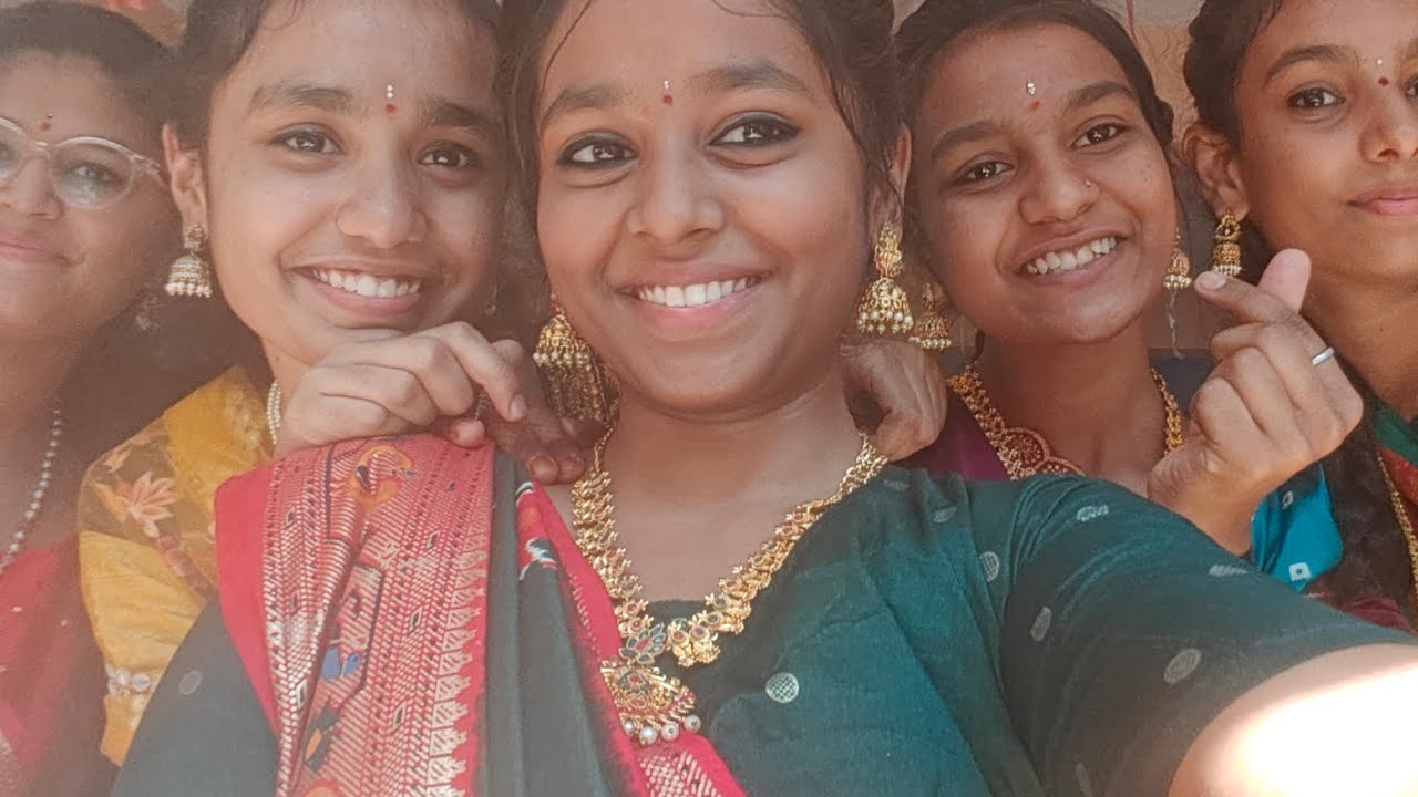 Mashup songs by 9th class girls 😍🥳🎶🤩 - YouTube