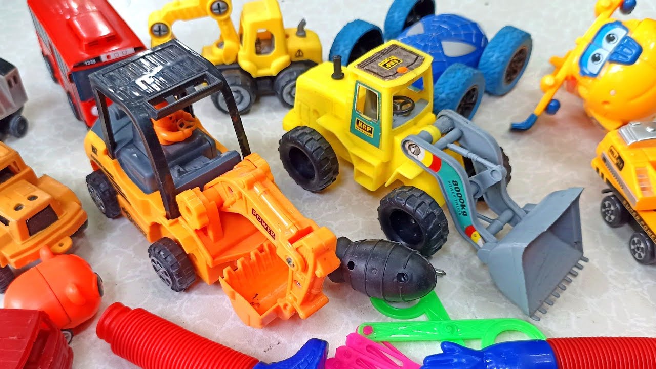 essemble, looking and crash - DIY construction truck built in 1057 - YouTube