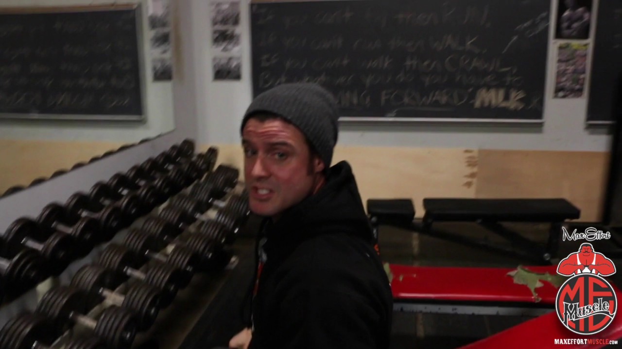 Incline Dumbbell Rollbacks | Technique Daily | Cory Gregory - YouTube