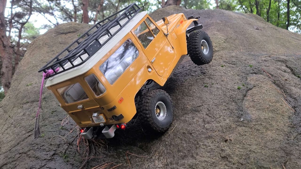 RC VLOG 1/10 FMS TOYOTA FJ40 TRAIL MT.SAMSUNG - YouTube