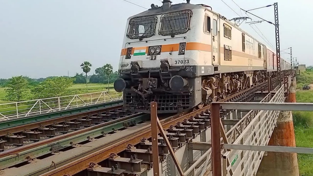 Indian Train Crossing Bridge at 130 Kmph High Speed Trains | Indian ...