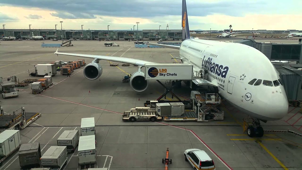 LH712 Vorbereitung Flug Frankfurt nach Seoul - YouTube