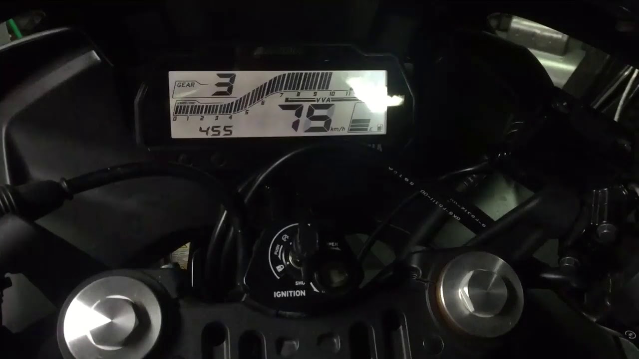Yamaha YZF R15 V3 VVA Dyno Run 193kmh - YouTube