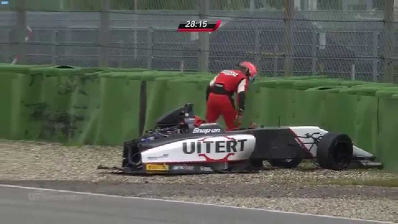 ADAC Formula 4 2015. Hockenheimring. Car gets split in half - YouTube