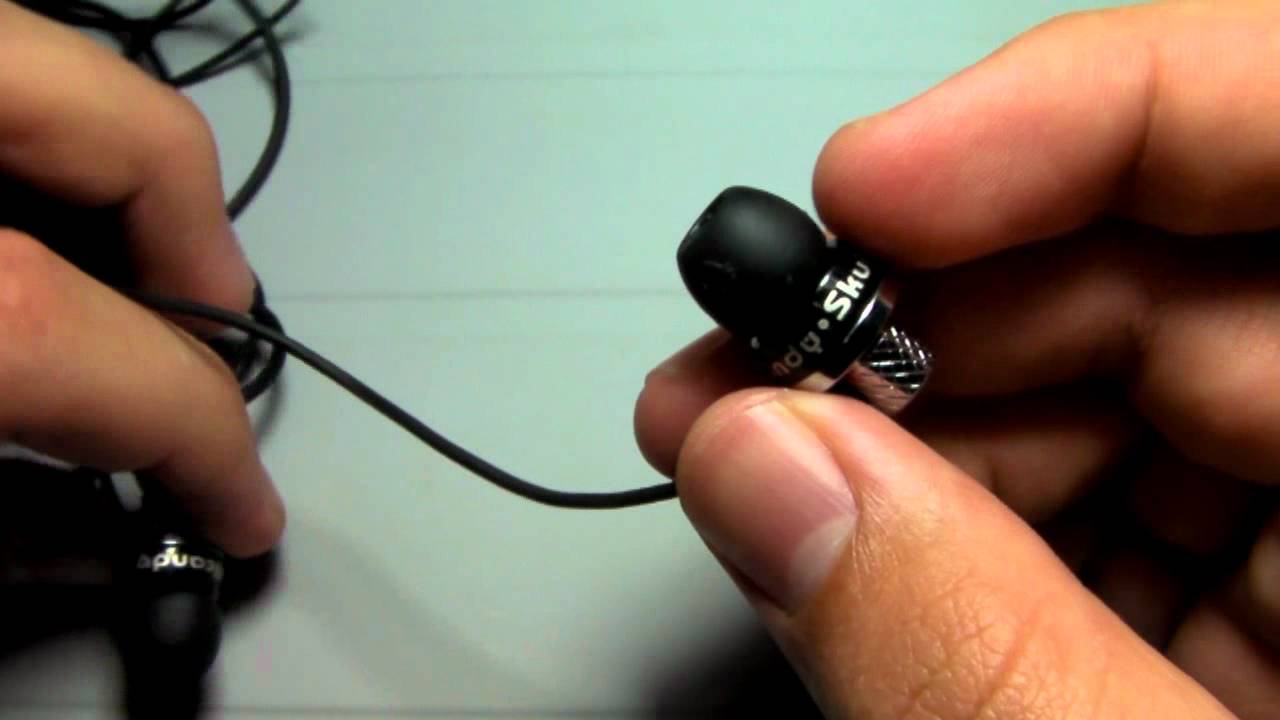 Skullcandy Titan Earbuds Review (Chrome) - YouTube
