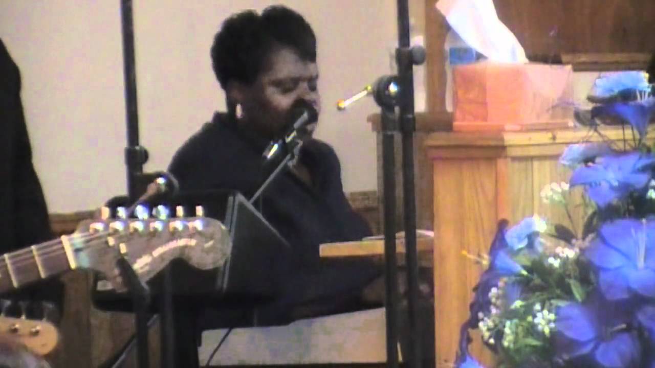 SHIRLENE JACKSON SINGING BE ENCOURAGE - YouTube