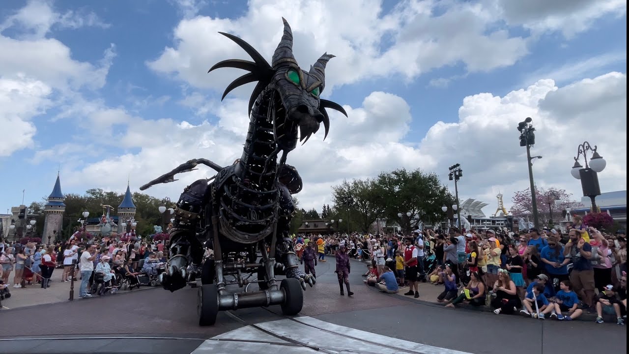 [4K 60FPS] Festival of Fantasy Parade RETURNS to the Magic Kingdom ...