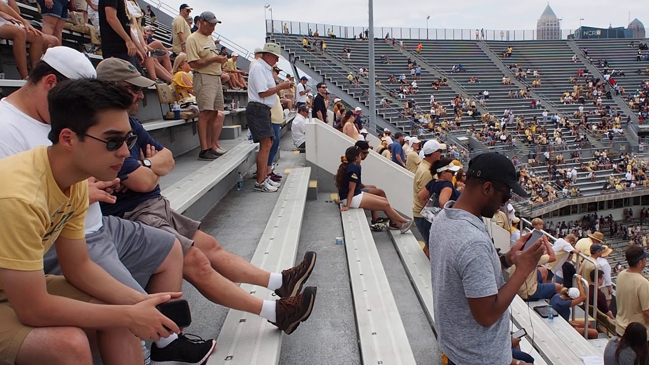 Georgia Tech Marching Band 2019 "Budweiser" Song/End of 3rd - YouTube