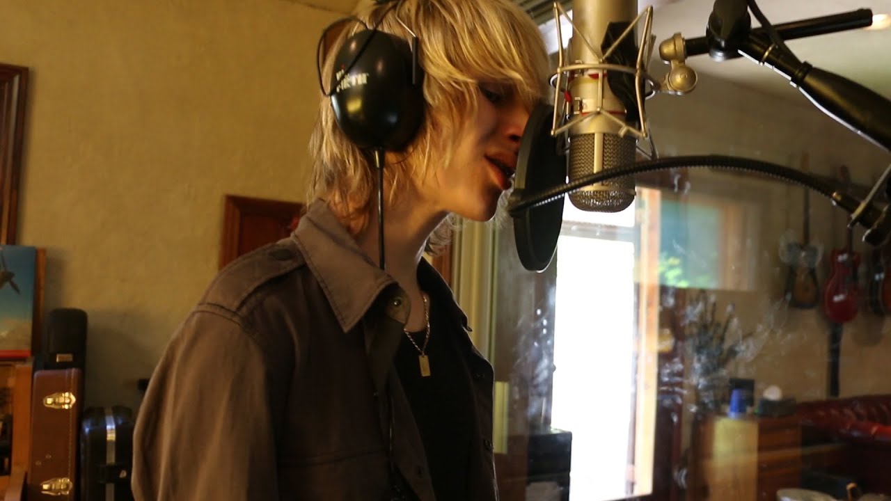 Lyric Dubee feat. Tim Pierce & Matt Starr - Warren Huart: Produce Like ...