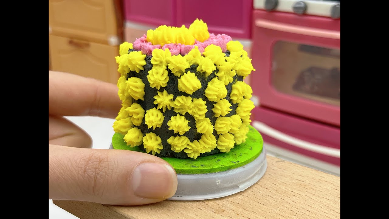 Beautiful Miniature Flower Cake Decorating - Mini Donuts - YouTube