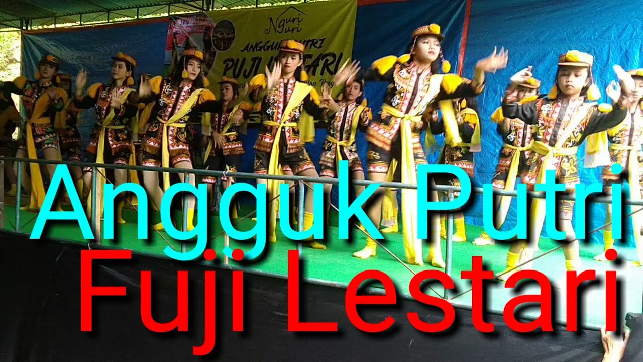Angguk Putri,Fuji Lestari live Menguri,Hargotirto,Kokap Kulon Progo - YouTube