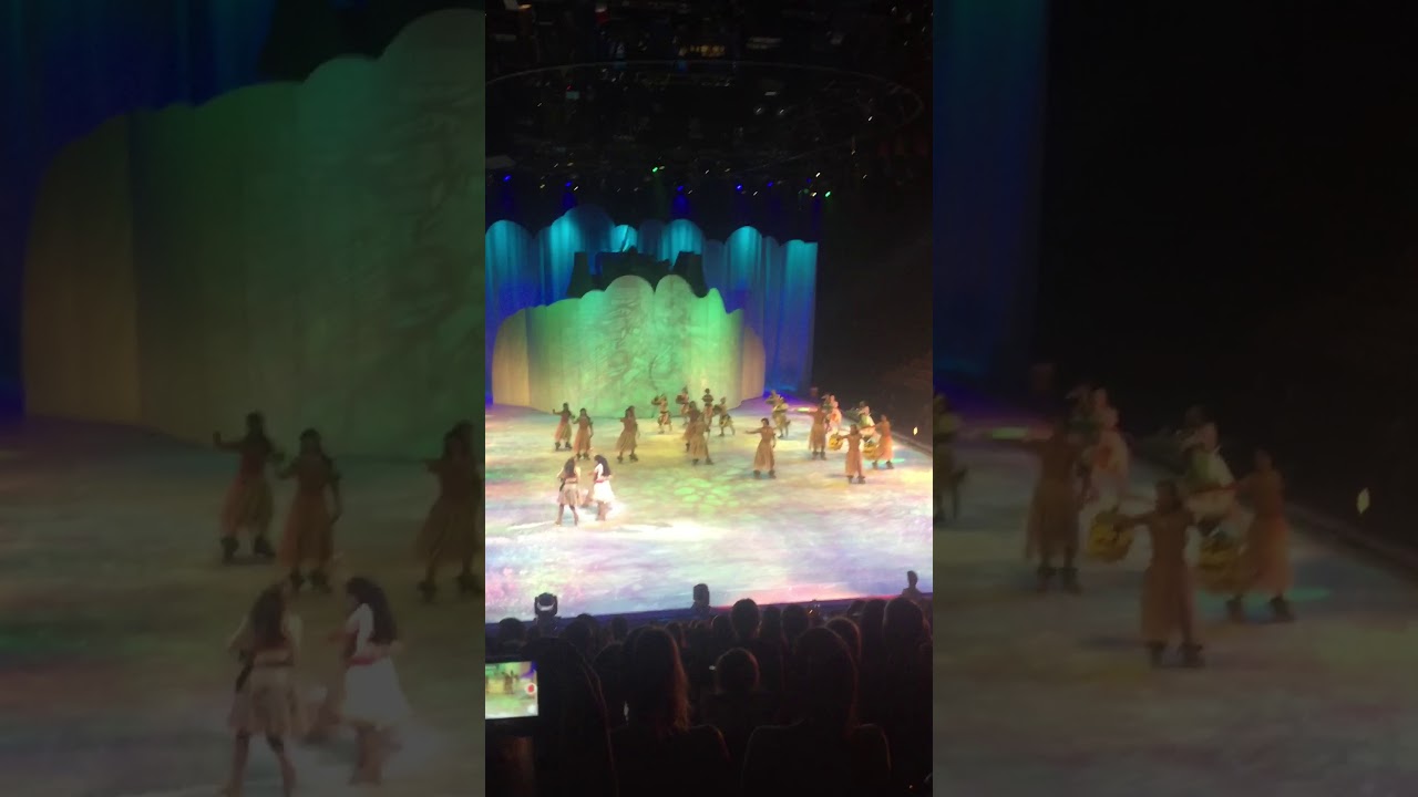 Disney on Ice- Moana Part 1 - YouTube