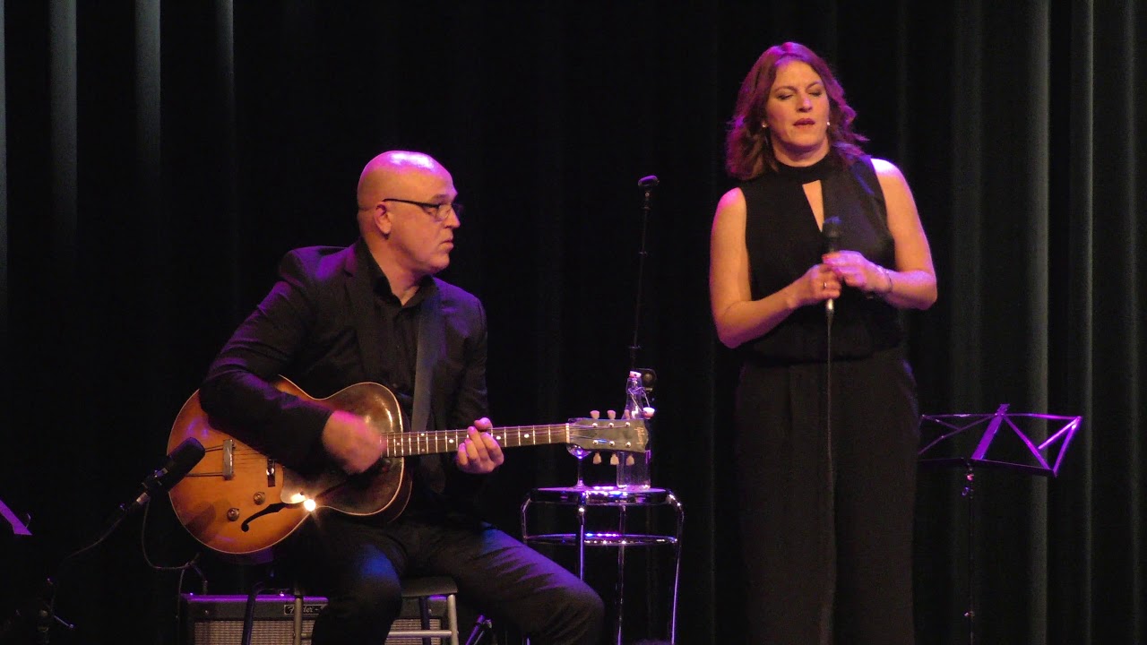 'Love for Sale' - Fay Claassen & Peter Beets Trio - YouTube