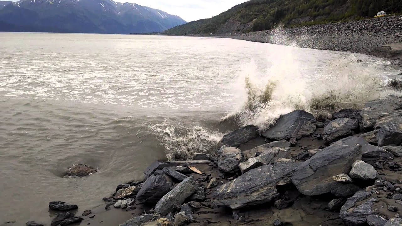 Alaska bore tide 2014( close call ) - YouTube