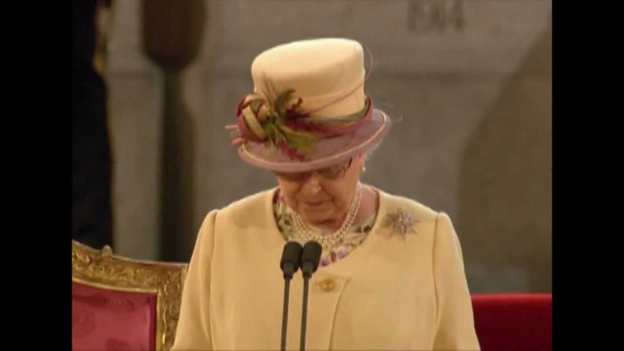 The Queen's address to Parliament at Westminster Hall - YouTube