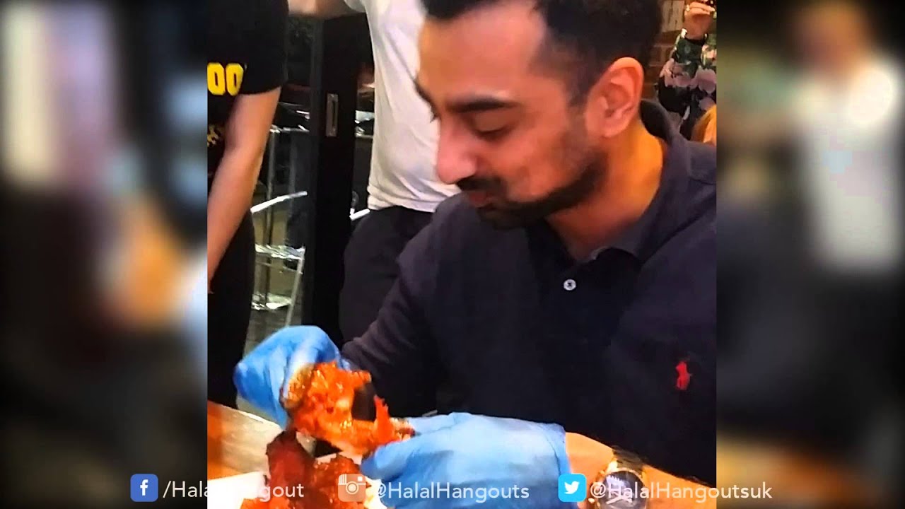 Halal Hangouts - Man vs Food: Hot wing challenge - YouTube