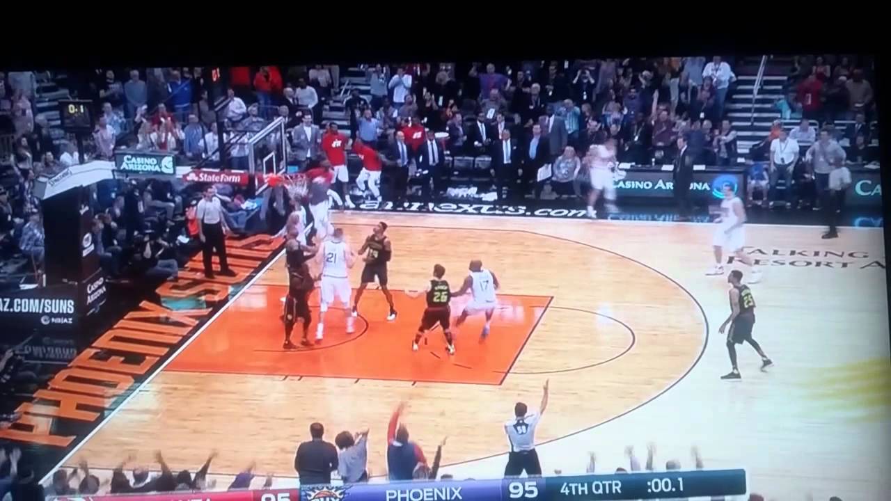 Archie Goodwin game winner vs Hawks - YouTube