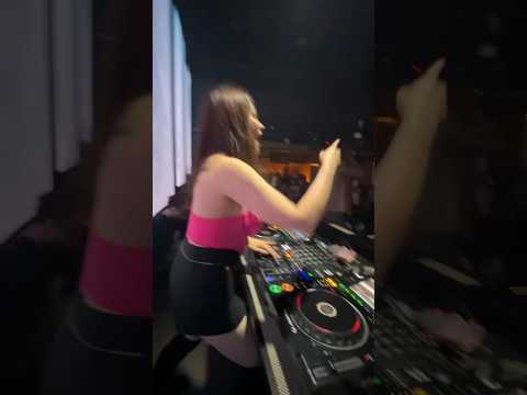 Dj Katty Butterfly | Keseruan kameramen bareng dj satu ini 😋 #pkmanagement #djkattybutterfly